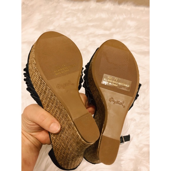 Qupid | Shoes | Qupid Platform Heel | Poshmark